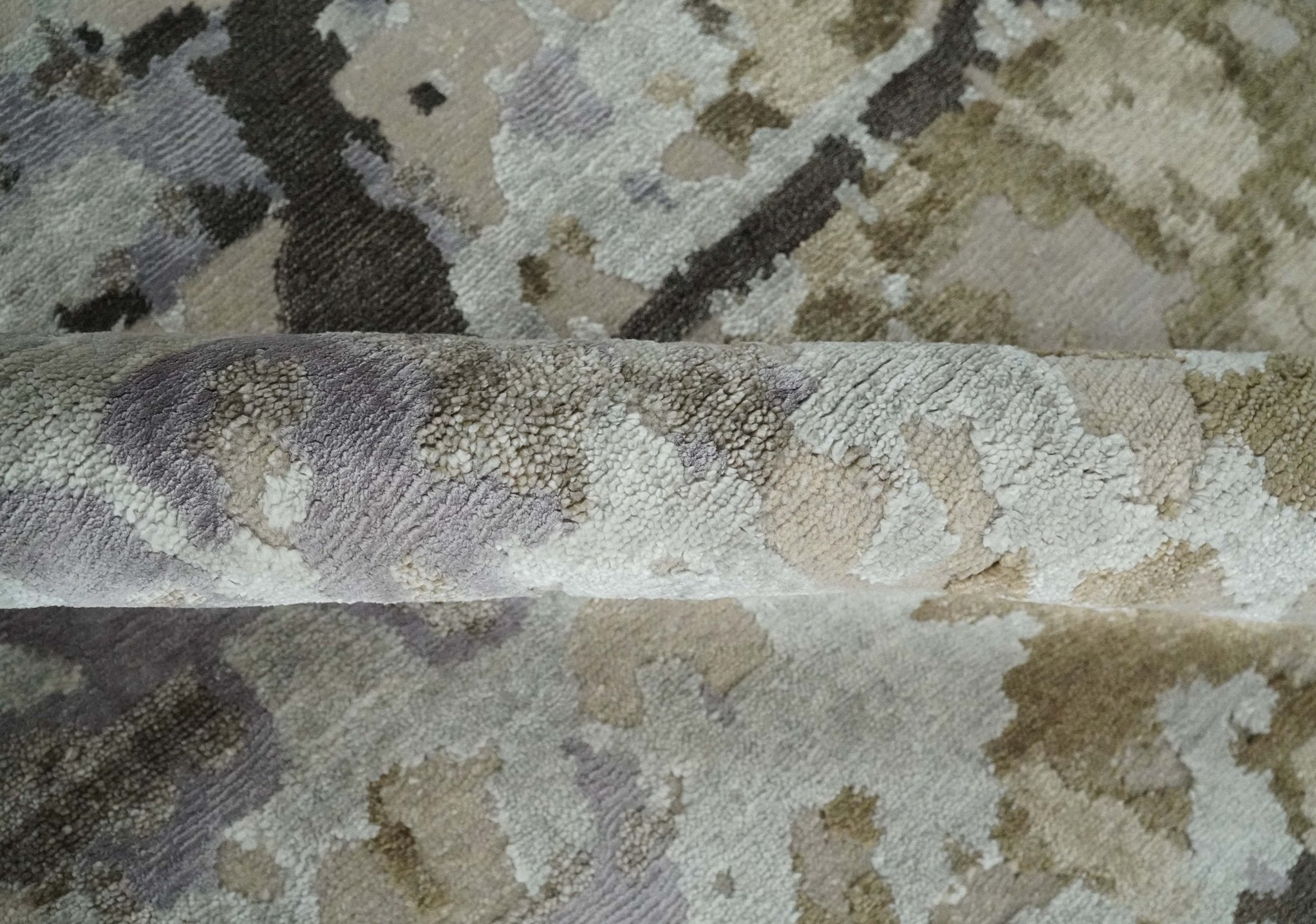 Premium Hand knotted Camel, Silver, Olive and Charcoal modern Abstract ...
